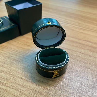 Luxury Antique Style Mini Ring Box, Victorian Style Jewelry Box ...