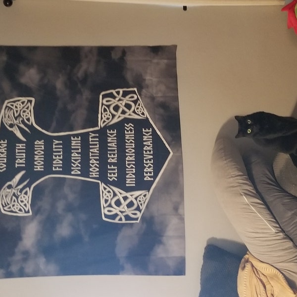 Vegvisir Wall Tapestry | Viking Compass Wall Hanging | Nautical ...