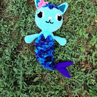 Mercat Crochet Pattern - Etsy