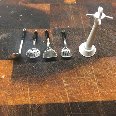 Dollhouse Kitchen Utensils Miniature Metal Cooking Utensils With White ...