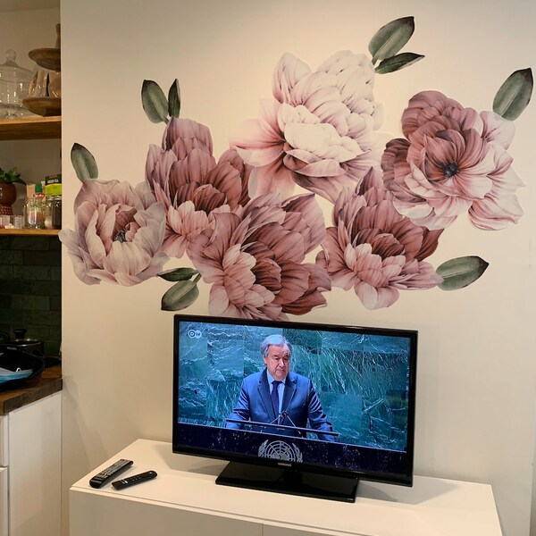 Phases of Luna - Moon Wall Stickers | Classroom, Office, Kids Room ...