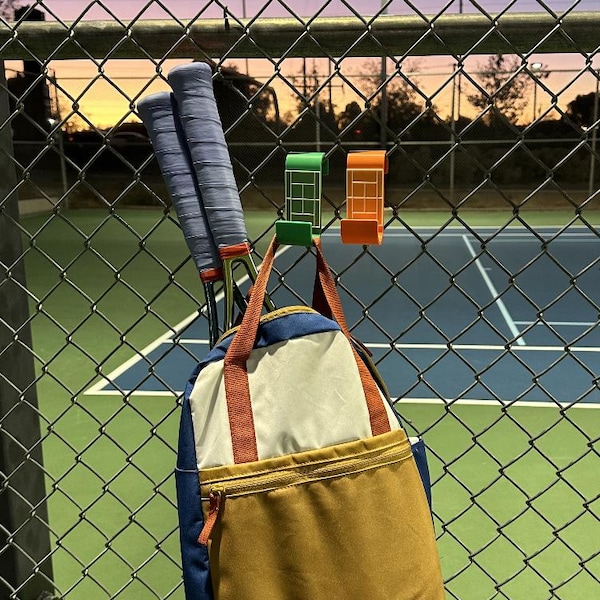 Tennis Racquet Hanger, Easy Stick-on Wall Mount, Racket Organizer ...