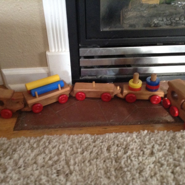 Deluxe 5-car Wooden Train Set - Traditional Toy Train - Large Handmade ...