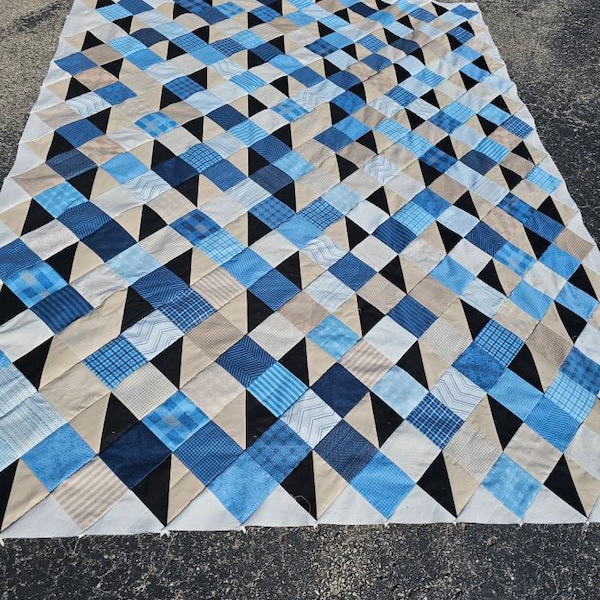 Pathways 2023 Queen Grey-blue Colourway Quilt Pattern, Contemporary ...