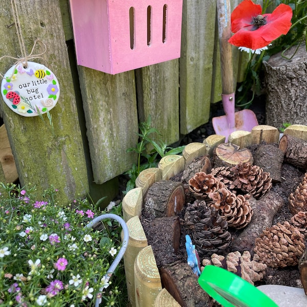 Personalised Bug Hotel Sign. Mini Garden Sign for Bugs. Bug Hotel Tag ...