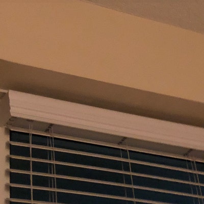 Tailorview, 3 1/4h Faux Wood Crown Valance ONLY FOR Venetian Style ...