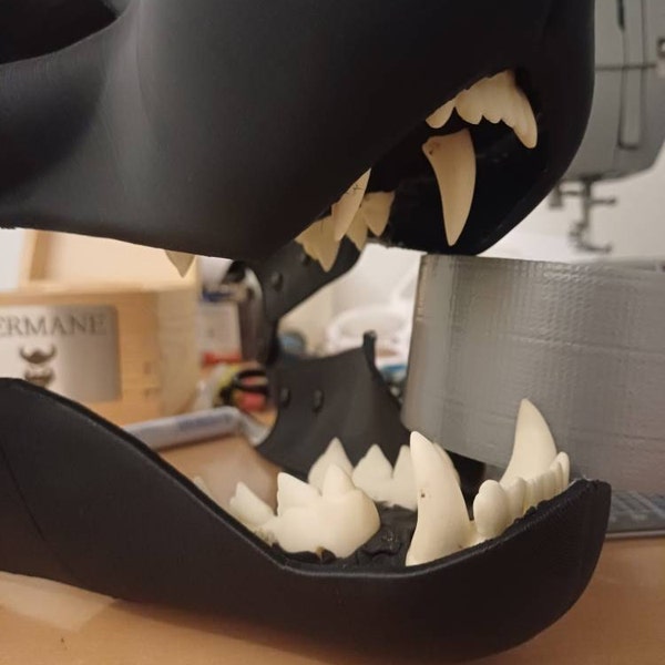 Realistic Werewolf Silicone Tongue / Also Ideal for Similar Monster ...