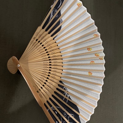 Hand Fan japanese Folding Fan,totoro,silk Hand Fans,wooden Design Hand ...