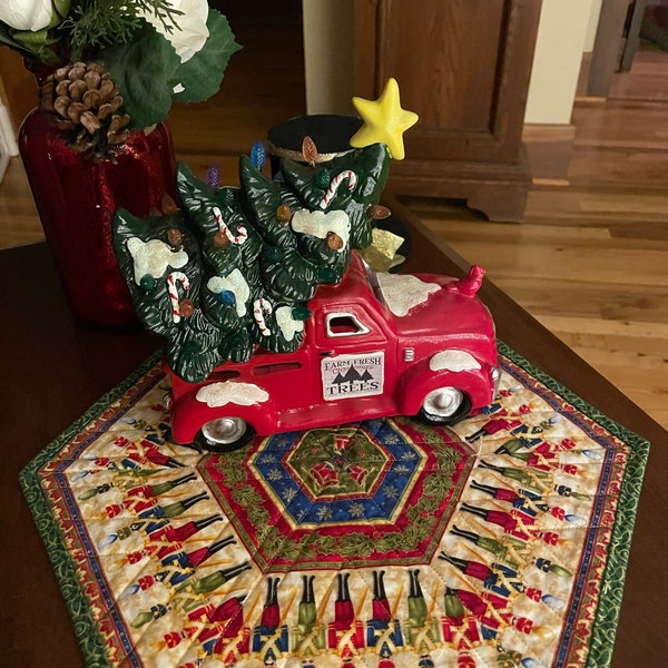 Rustic Christmas Table Runner Quilt, Scrappy Abundance Quilted Table ...