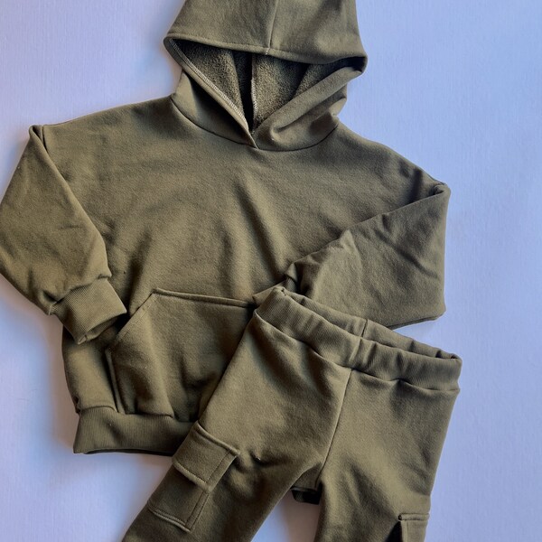 Kid's Jogger Sewing Pattern With Picture Tutorial Cargo Jogger Kid's ...