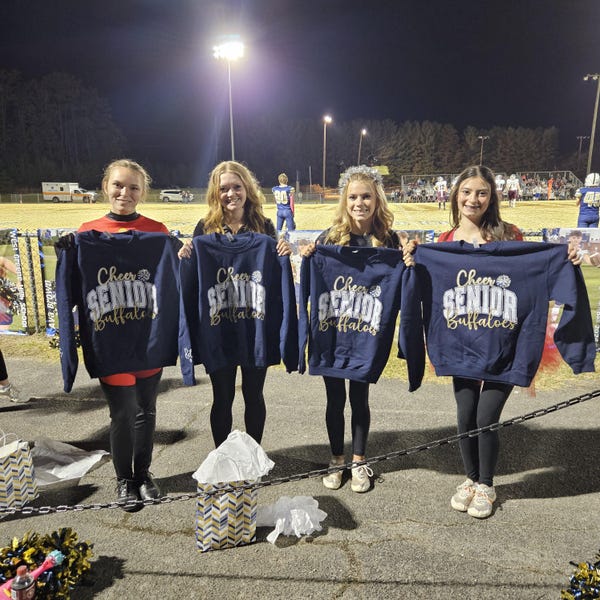 Custom Senior Cheer Sweatshirt Class of 2025 Cheerleader Crewneck ...