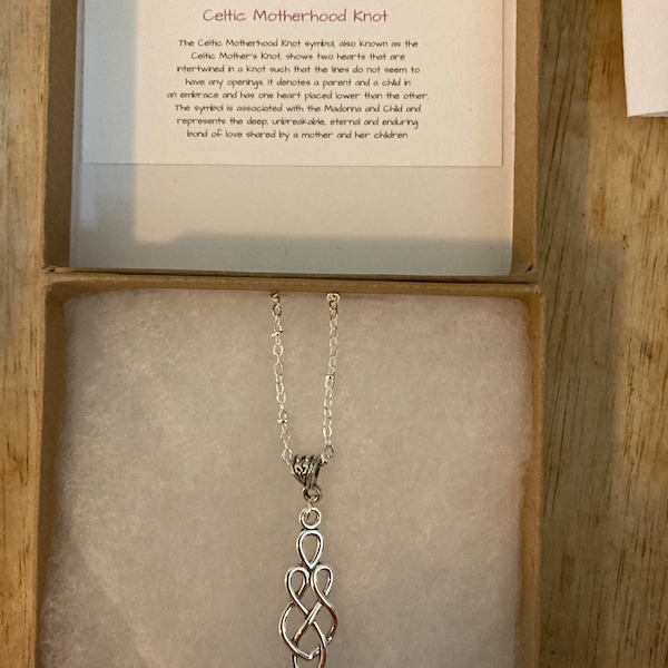 Celtic Motherhood Knot Irish Necklace. Book of Kells Pendant. Family ...