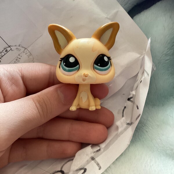 LPS Littlest Pet Shop - 8 Pets to Choose From (DEFECTS) - Hasbro ...