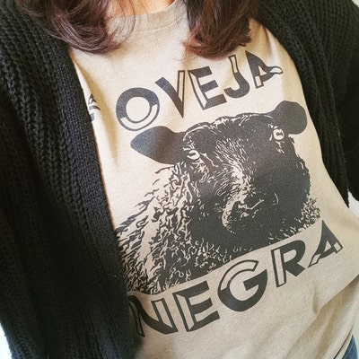 Te Calmas O Te Calmo Tee / Mexican Culture T-shirt for Mom With Spanish ...