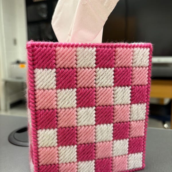 Pink Checkered Tissue Box - Etsy