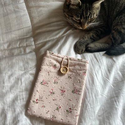 Flowers Kindle Sleeve, Pink Rose Kindle Pouch, Padded Kindle Cover ...