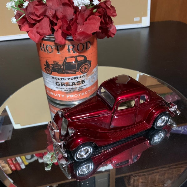 Large 5 Reproduction Vintage Classic Oil Cans Tins Display Props Gas ...