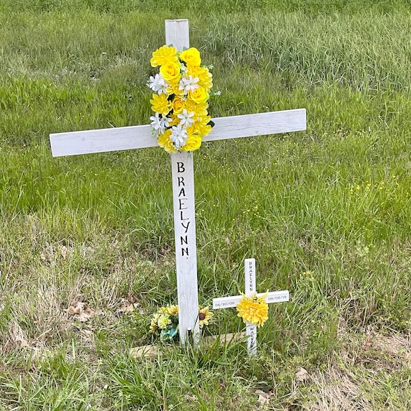 STEEL Personalized Roadside Cross// Memorial Cross// Roadside Memorial ...