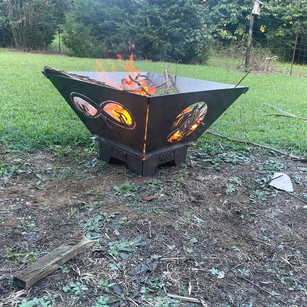 Large Custom Metal Fire Pit, 4 Sided Collapsible Custom, Heavy 12 Gauge ...