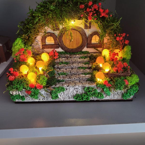 Hobbit House Decoration, Hobbit Hole Diorama, Hobbitcore Decor ...