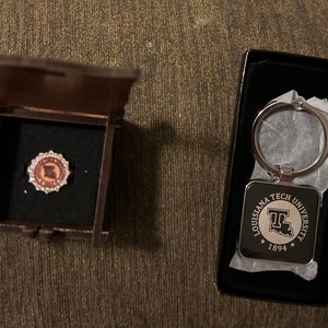 Solid Gold Women's College Ring , High School Rings , Graduation Ring ...