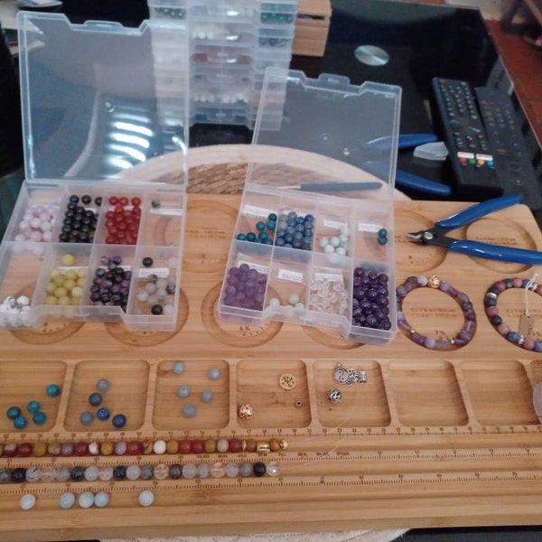 Wooden Mala Bead Design Board and Wooden Bracelet Bead Board as a ...