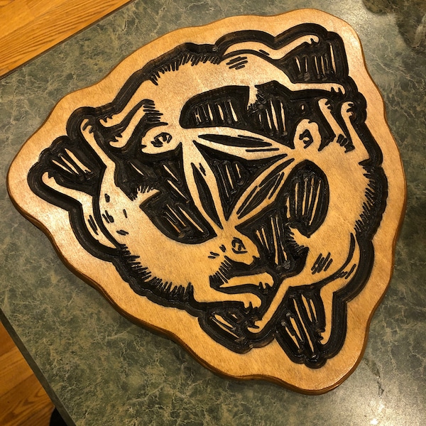 Celtic Three Hare Wood Carving - Triskelion Triquetra Triple Spiral ...