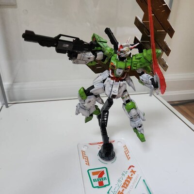 Premium Large Gunpla Acrylic Display Base With Standoffs 1/100 and 1/ ...