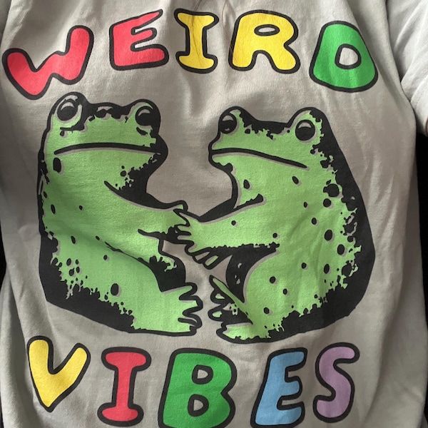 Funny Frog Cottagecore Shirt, Weird Vibes Toad Tee for Men Women, Retro ...