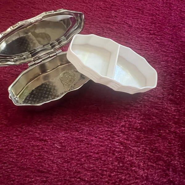 Skeleton Pill Box Goth Witchy - Etsy