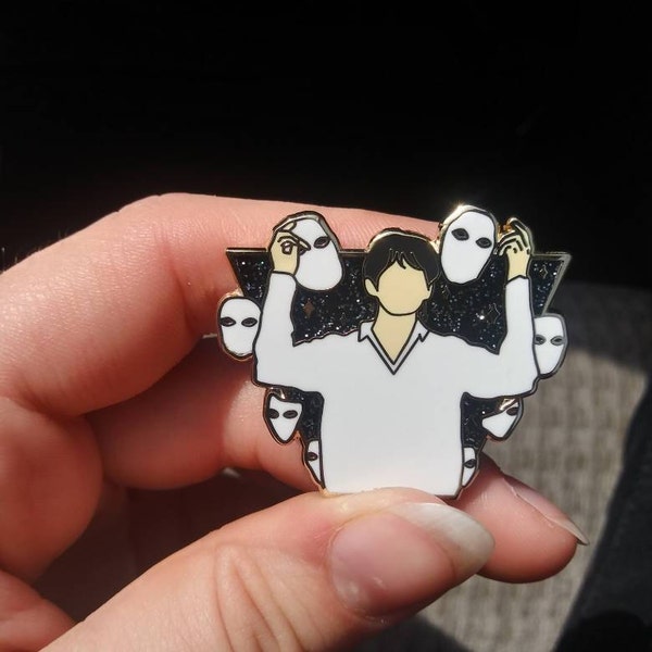 BTS Taehyung V Singularity Enamel Pin - Etsy