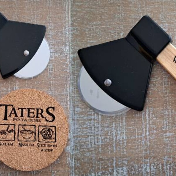 The Shining Inspired Pizza Cutter // Here's Johnny Jack Torrance ...