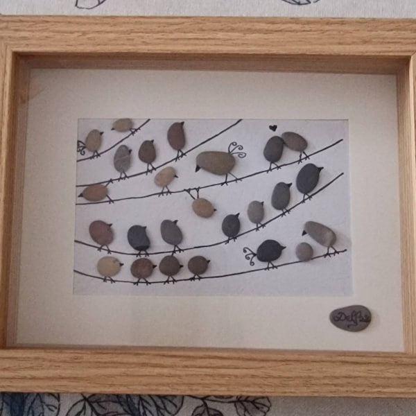 Bulk of 200/300 Tiny Pebbles, Flat & Colorful Genuine Beach Stones ...