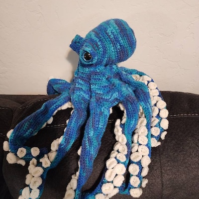 Realistic Octopus Crochet Pattern by Crafty Intentions DIGITAL - Etsy