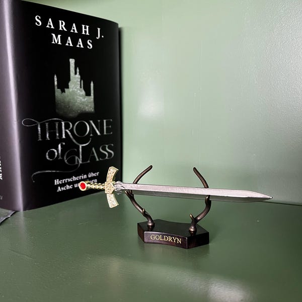 Throne of Glass Officially Licensed Goldryn Sword Bookmark, Sword ...