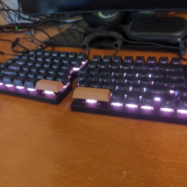 FREEZE Vintage Keycap Set for Mechanical Keyboards, Classic Beige ...