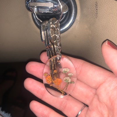 Floral Keychain, Real Pressed Flower, Flower Keychain, Keyring ...