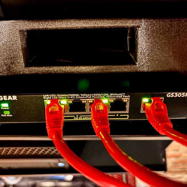 Unifi Cloud Gateway Ultra, Gateway Max or Cloud Gateway Max - 1U Rack ...