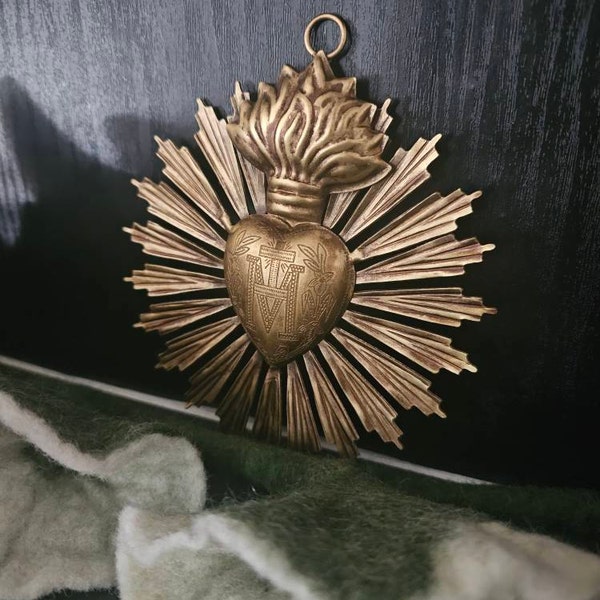 Sacred Heart, Red Center With Rustic Crystals, Catholic Heart, Exvoto ...