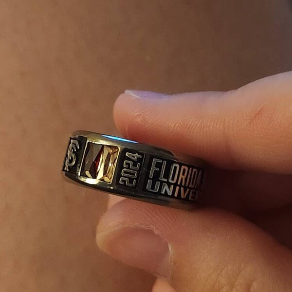 College Class Ring , University Ring , Class Rings 2024 , Graduation ...