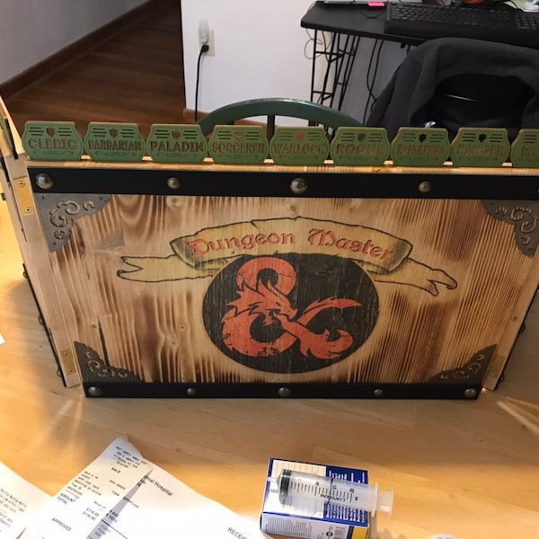 Customizable Handmade Solid Wood Dungeon Master's Screen - Etsy