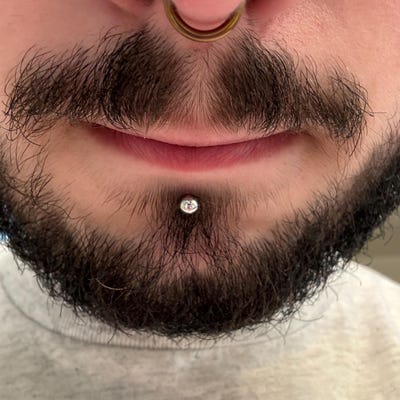 Large Spike Vertical Labret Jewelry, Angel Fangs Piercing Curved ...