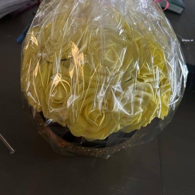 Silk Ribbon Roses. Flower Box. Satin Roses. Eternity Rose. Bouquets Roses. Home Dekor. Rose Box ...