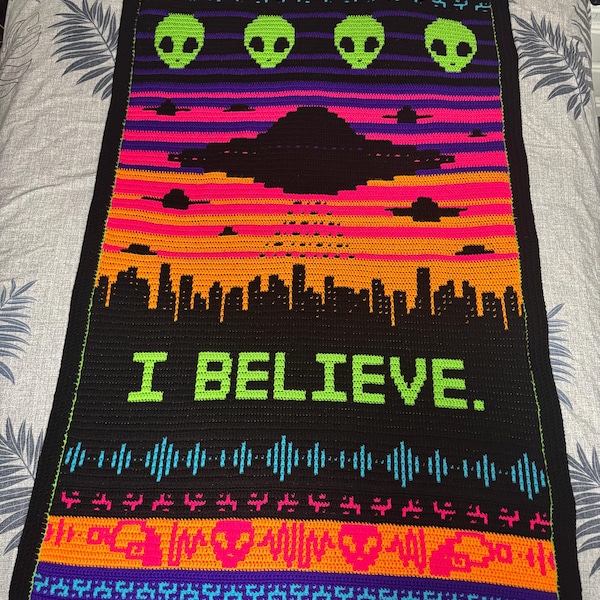 Sos Alien Invasion! Mosaic Crochet Pattern Collection - Etsy