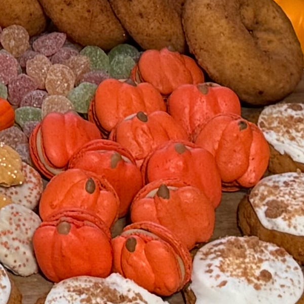 Moon Phases French Macarons 6, 12 or 24 Choose Flavors Macaroons ...