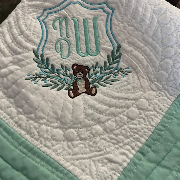 Bear Wreath Crest Frame Embroidery Design Baby Banner Crest Frame ...