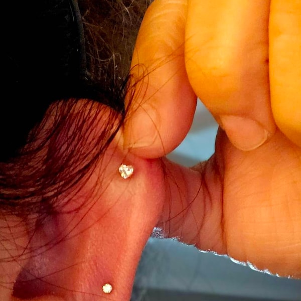 Titanium Cz Heart Push Pin Labret, Threadless Flat Back Earrings ...