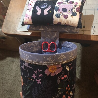 SEW IN STYLE Thread Catcher Sewing Pattern, Digital Download, Sewing ...