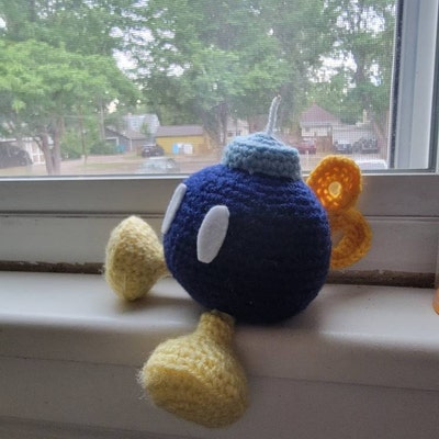 Amigurumi Crochet Pattern: Super Mario Bros Fire Flower - Etsy