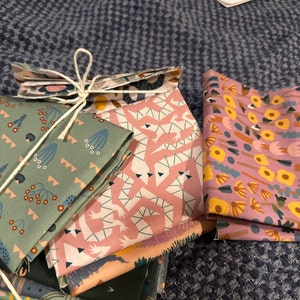 Quilt Kit Ribbon Box Quilt Fabric Bundle Flower Garden by Hang Tight ...